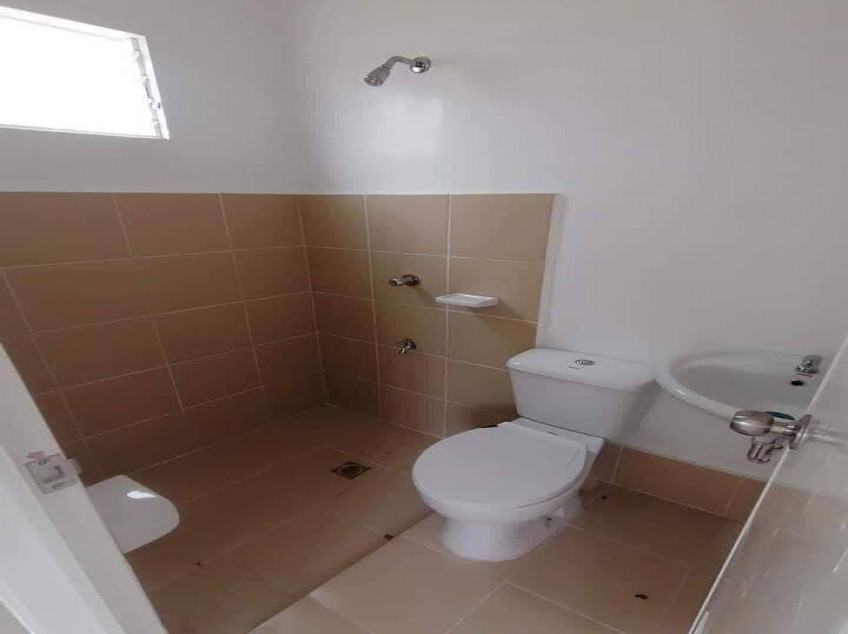 Arielle Inner Unit Townhouse